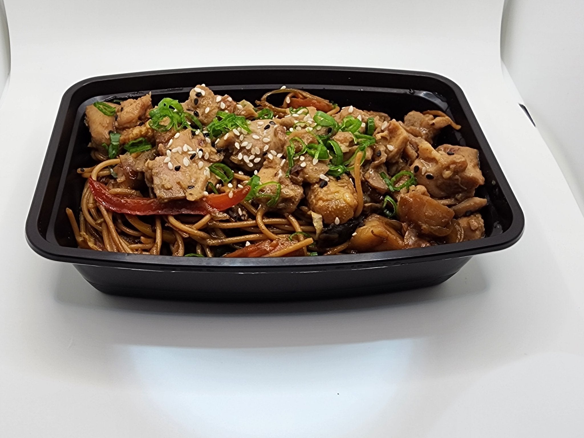 Pork Lo Mein | Chef Shaby y Su Mai Meal Prep – Chef Shaby & Su Mai